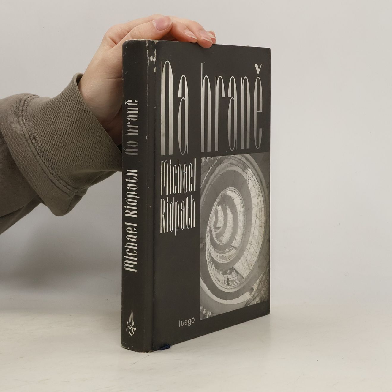 Alex Calder - knihobot.cz