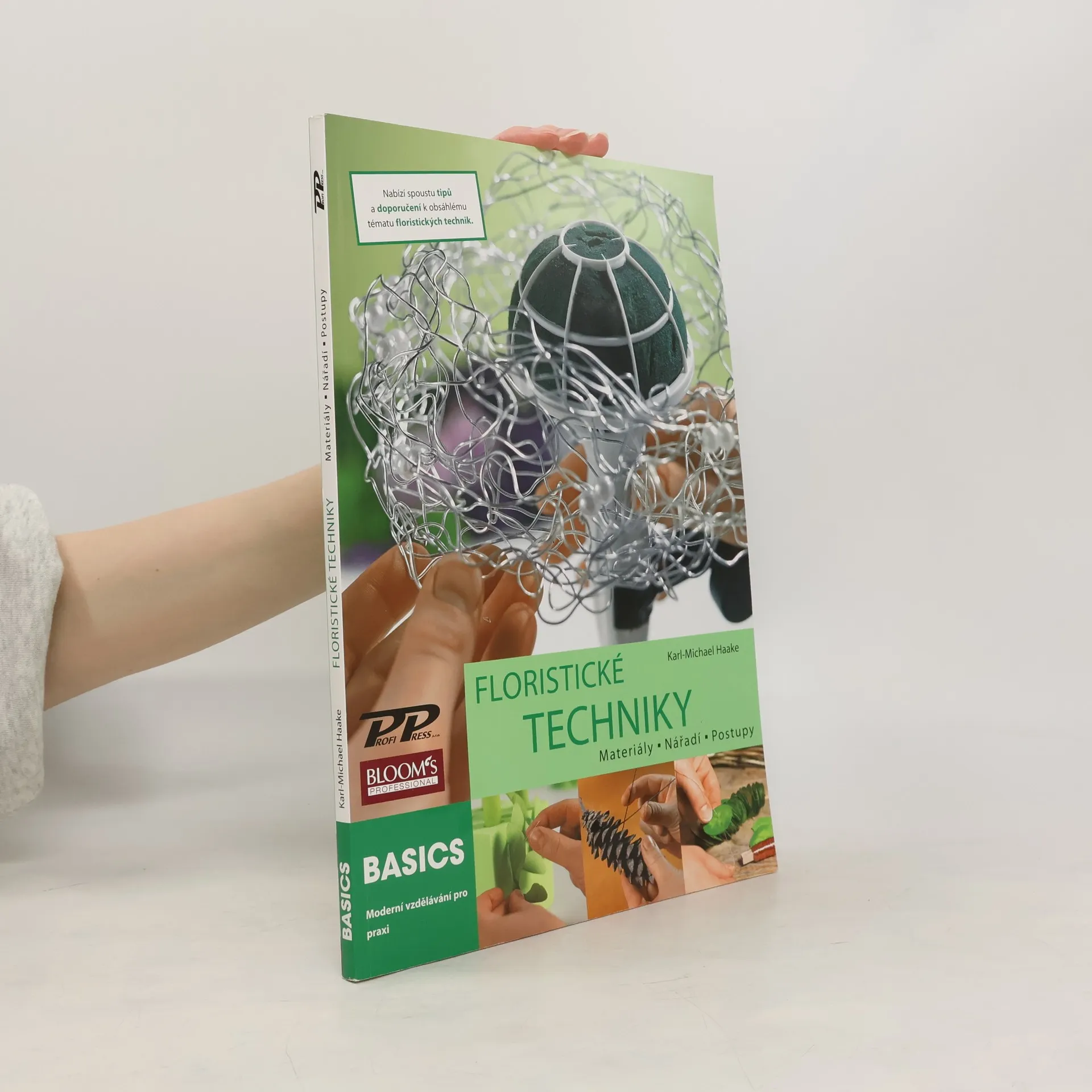 Floristické techniky - Karl-Michael Haake - knihobot.cz