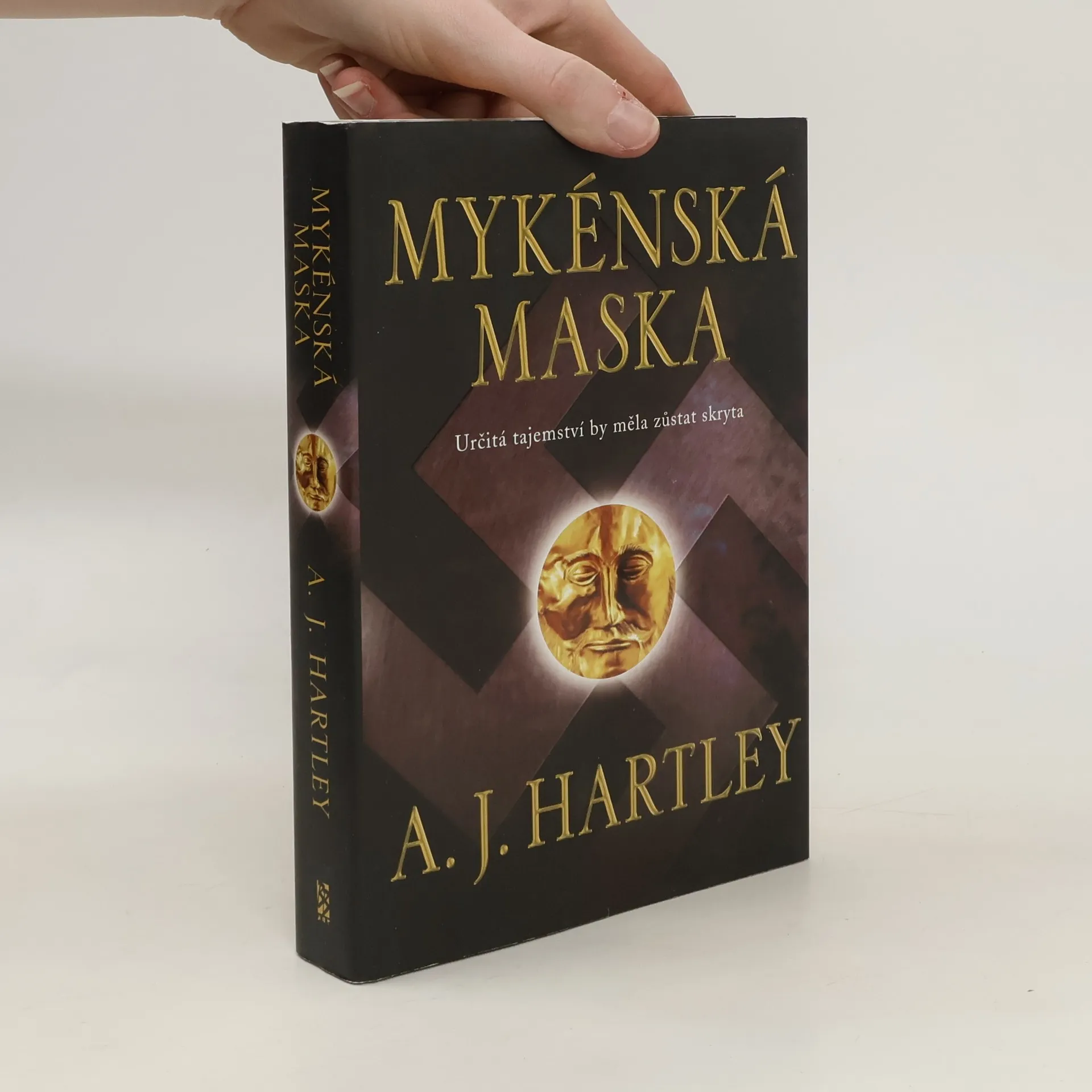 Mykénská maska - A. J. (Andrew James) Hartley - knihobot.cz