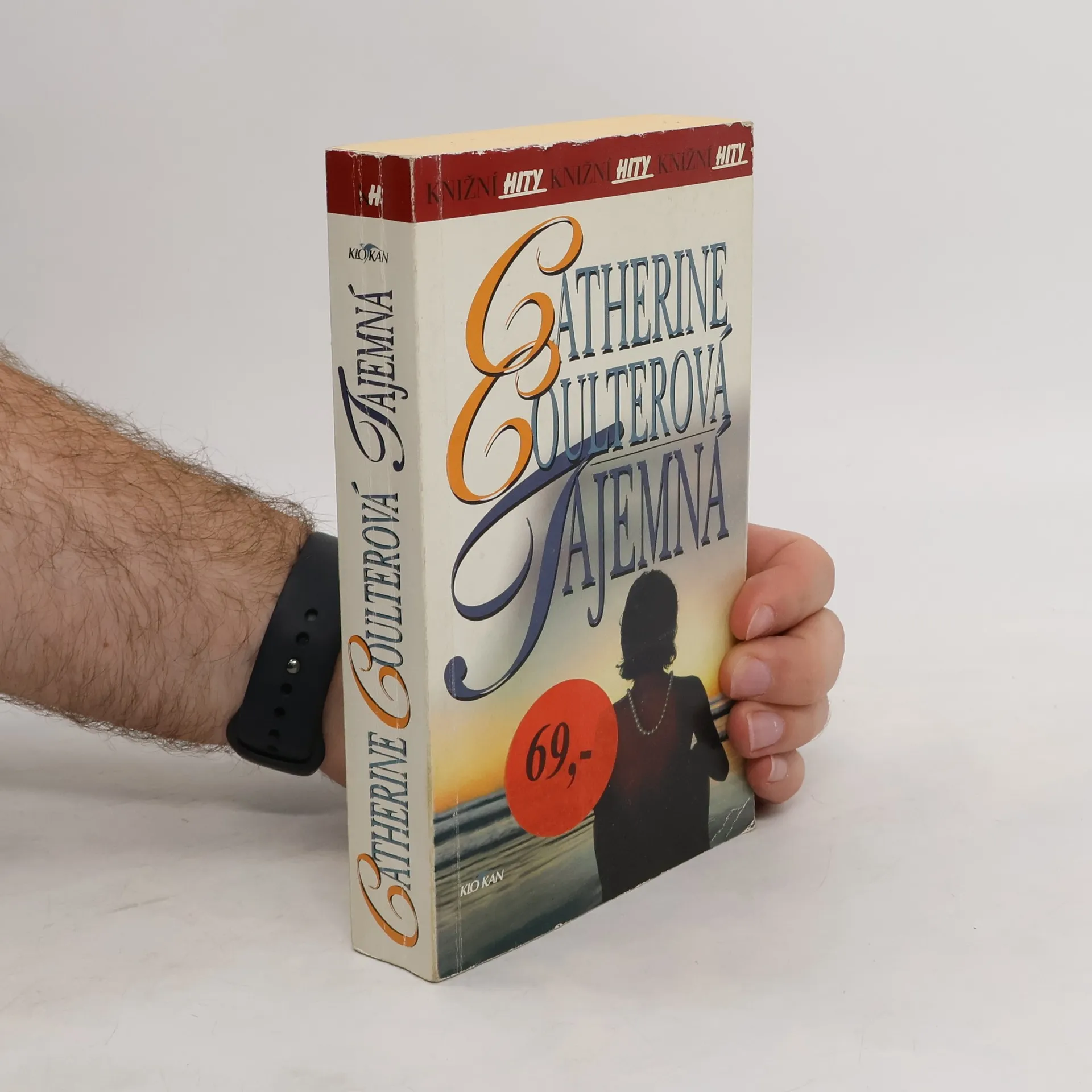 Tajemná - Catherine Coulter, Eva Konečná - knihobot.cz