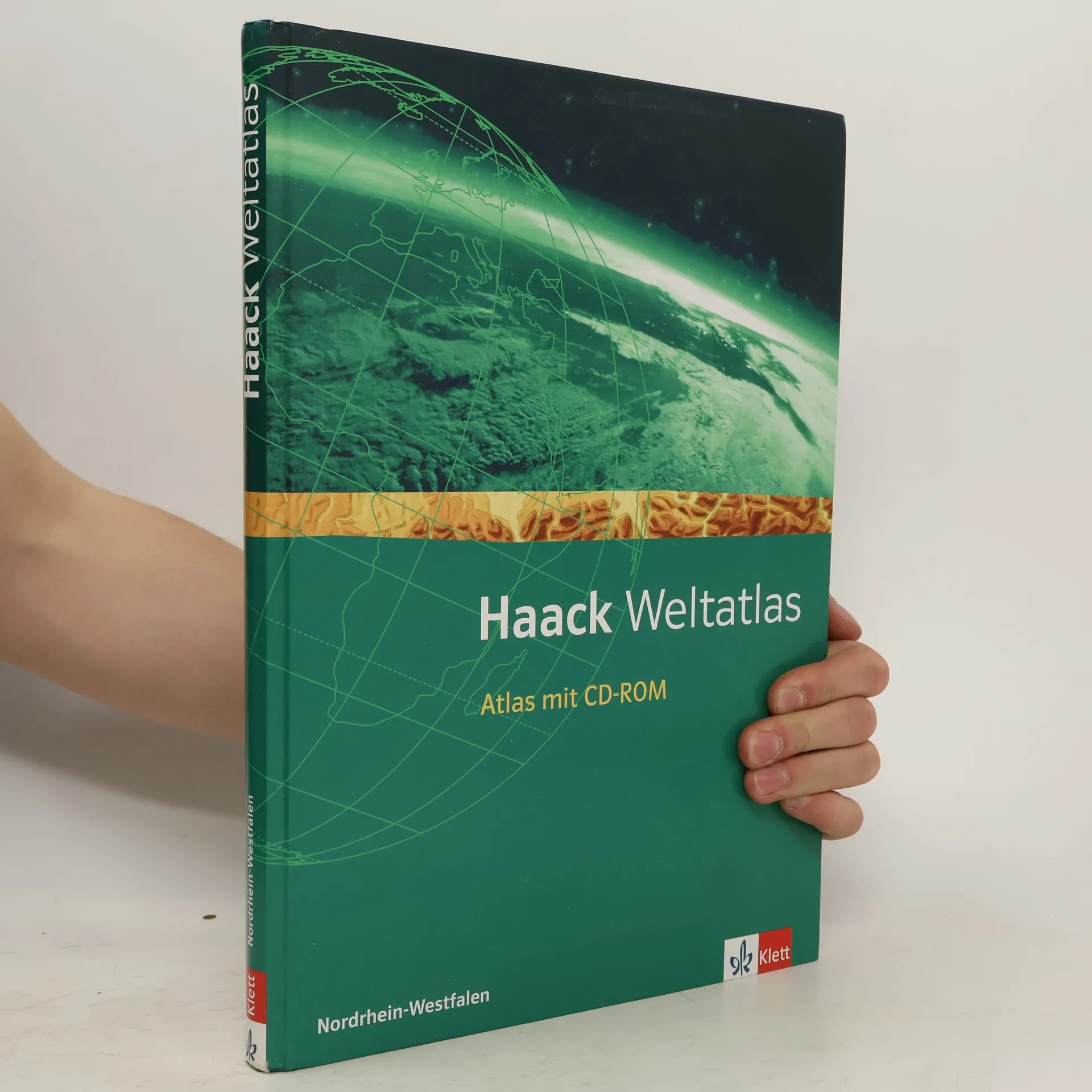 Haack Weltatlas. Atlas mit CD-ROM. - kolektiv - knihobot.cz