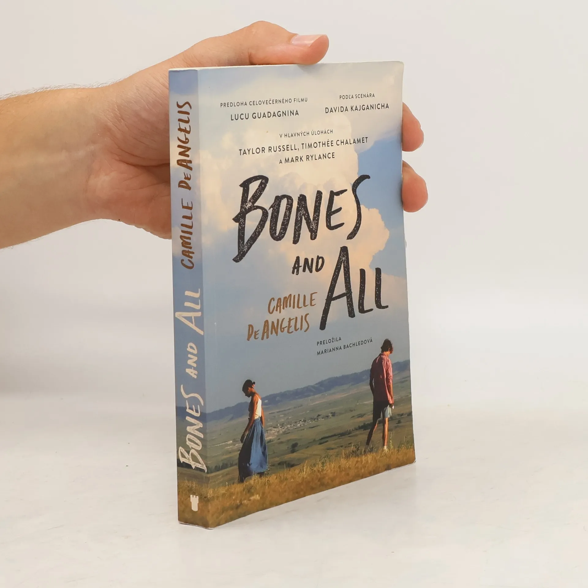 Bones and All - Camille DeAngelis - knihobot.cz